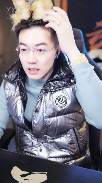 5秒200万！校长秒票送玄律晋级 歪阅