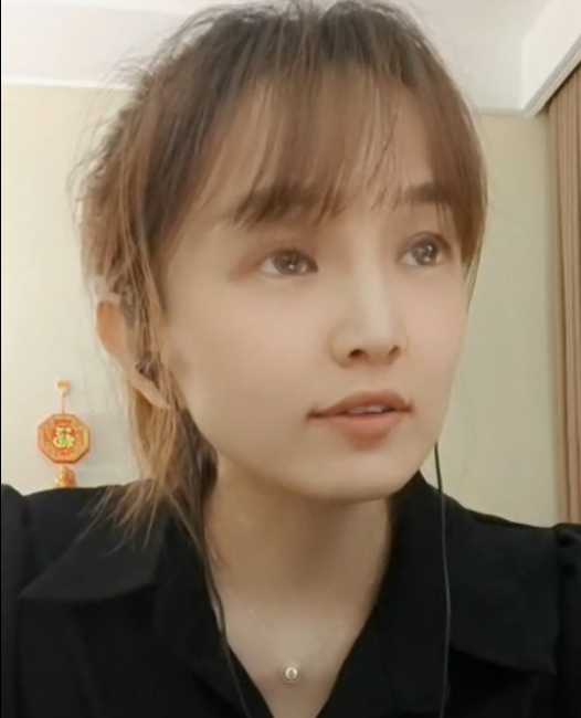 多年开播，文儿感谢官方一直厚爱 - 歪阅